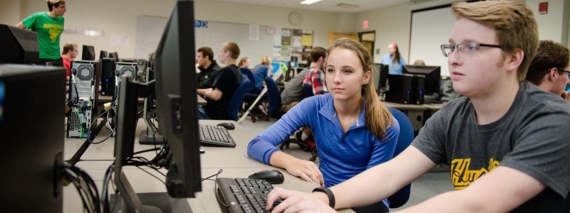 Semester at a Glance | College of Computing | Michigan Tech