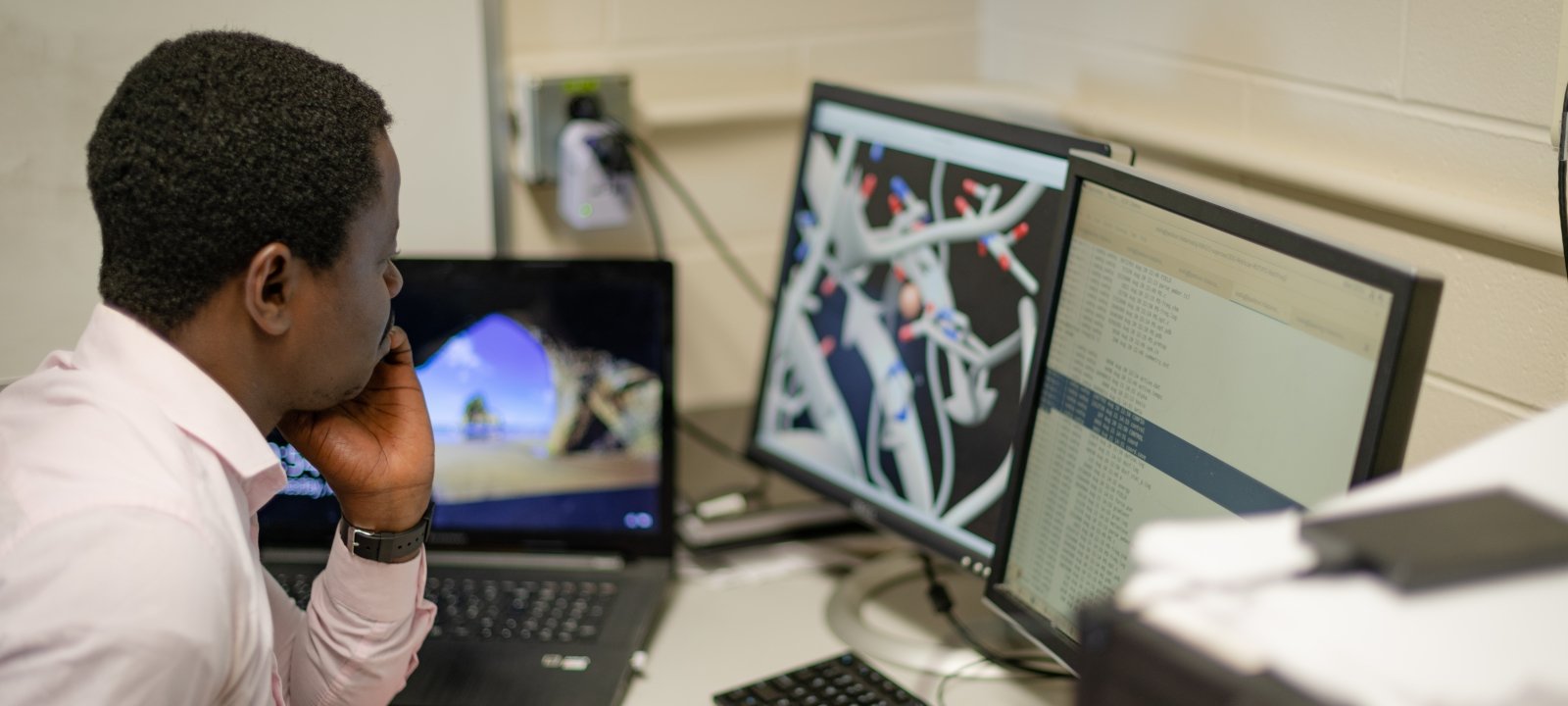 Benefits of Advanced Degrees | Michigan Tech Global Campus