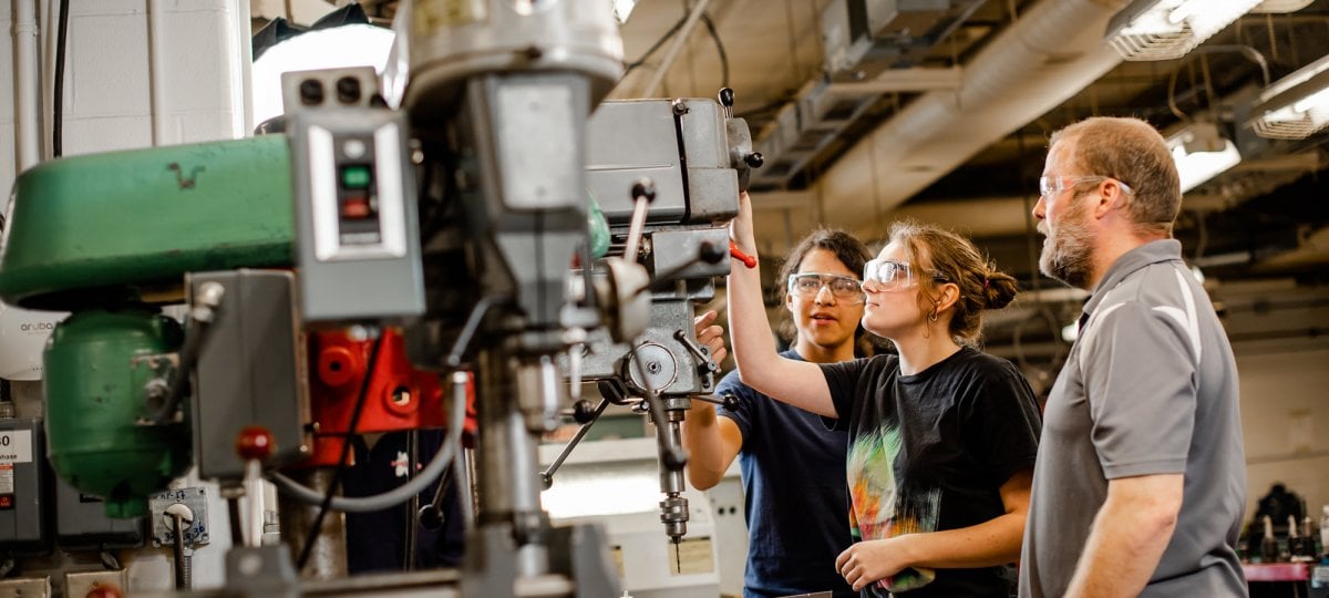 Department of Manufacturing and Mechanical Engineering Technology